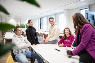 Wat is een Associate degree? | Avans Academie
